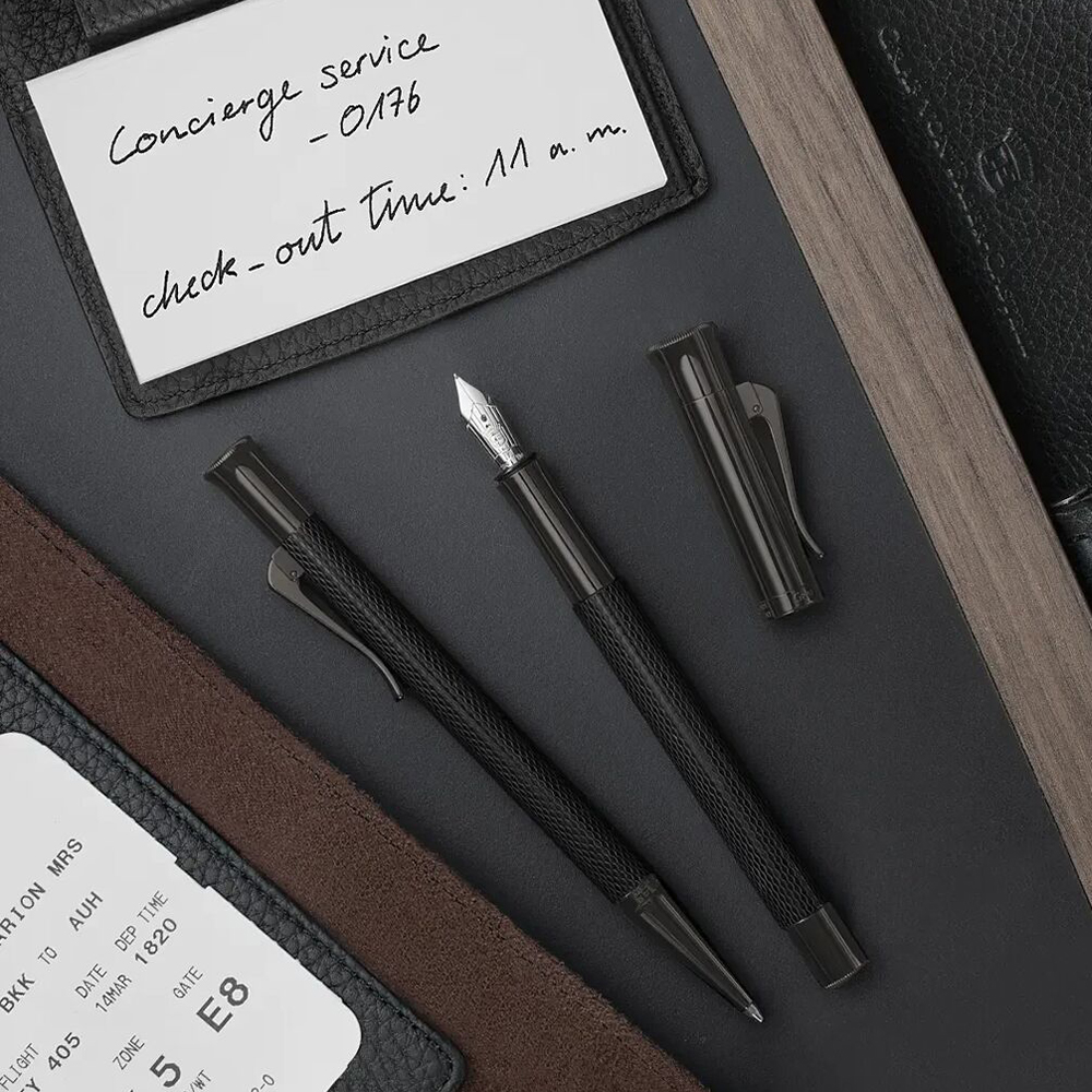 Guilloche Black Edition fountain pen * Graf von Faber-Castell - Graf von Faber-Castell - Writing ...